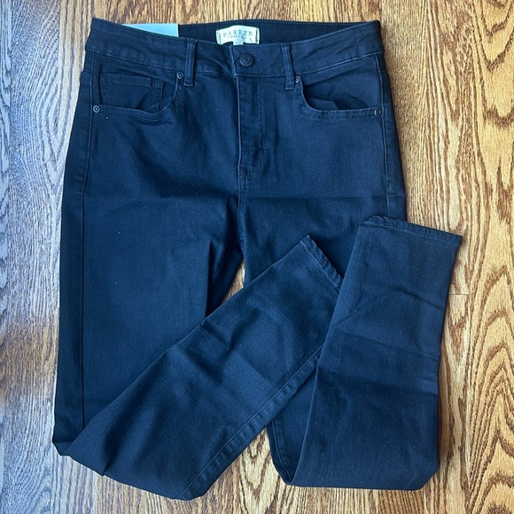 Francesca's Collections | Jeans | Nwt Harper Heritage Francescas Mid ...